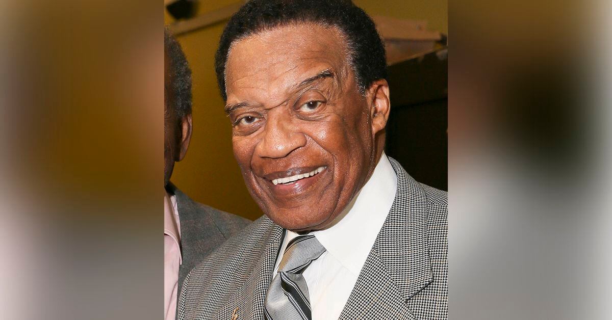 'Revenge of the Nerds' actor, NFL star Bernie Casey dies at 78