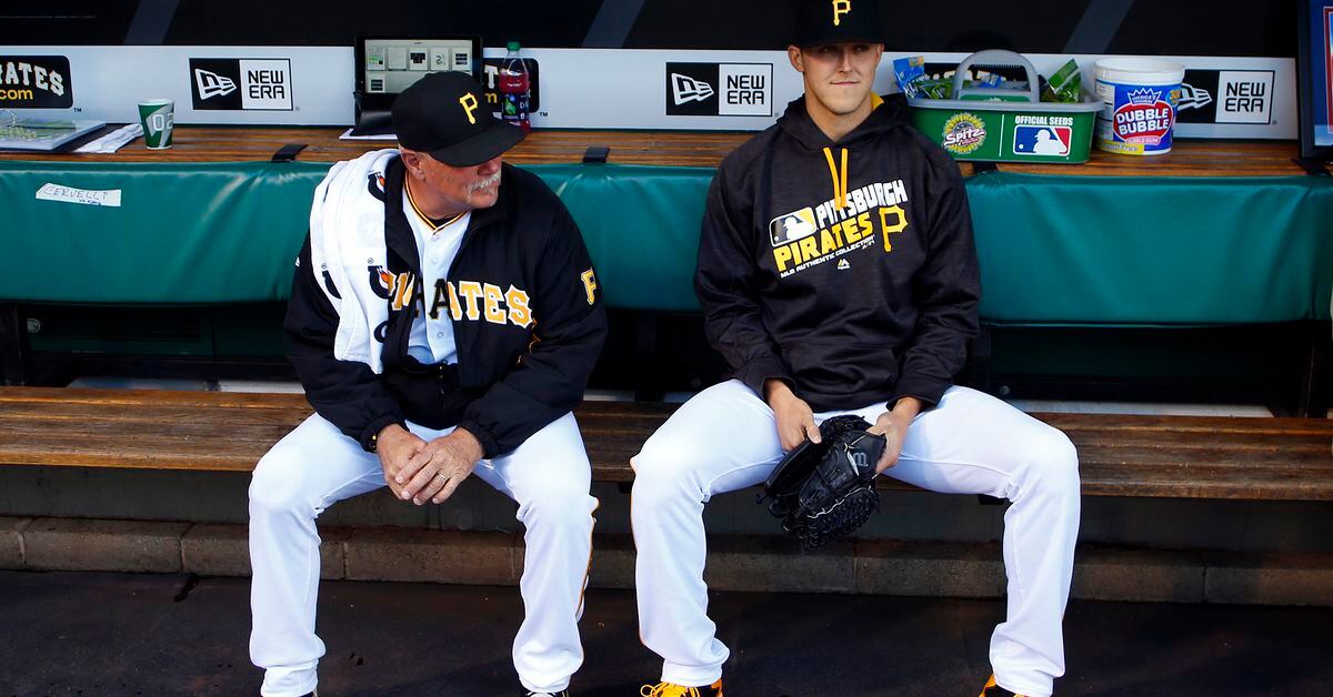 Oscar Marin, 37, a young choice for Pirates’ new pitching coach